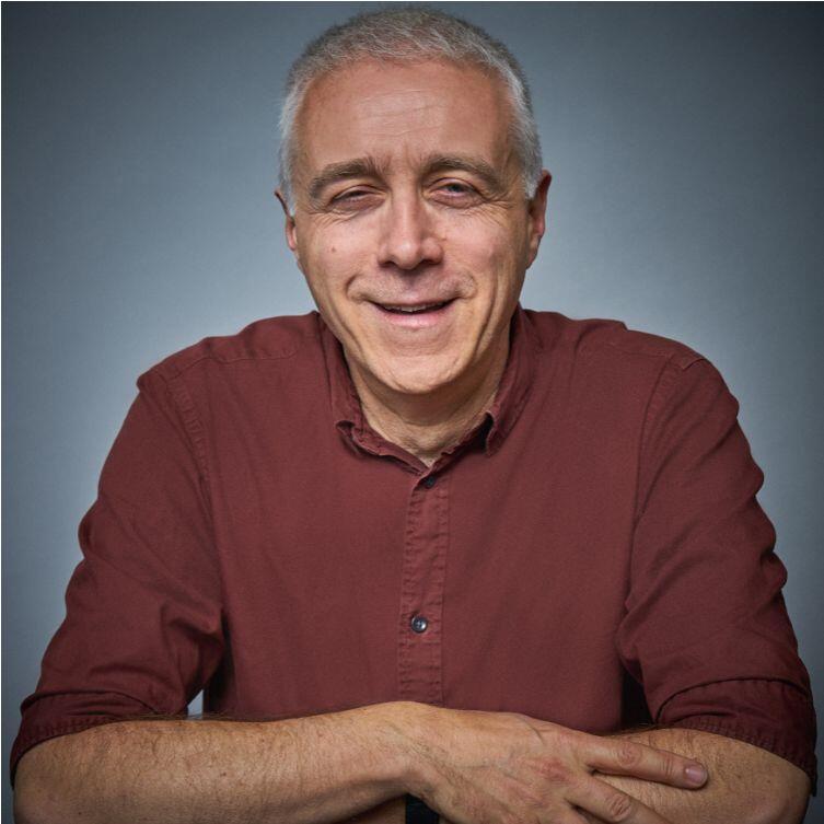 A crack in everything: Black holes | Royal Institution