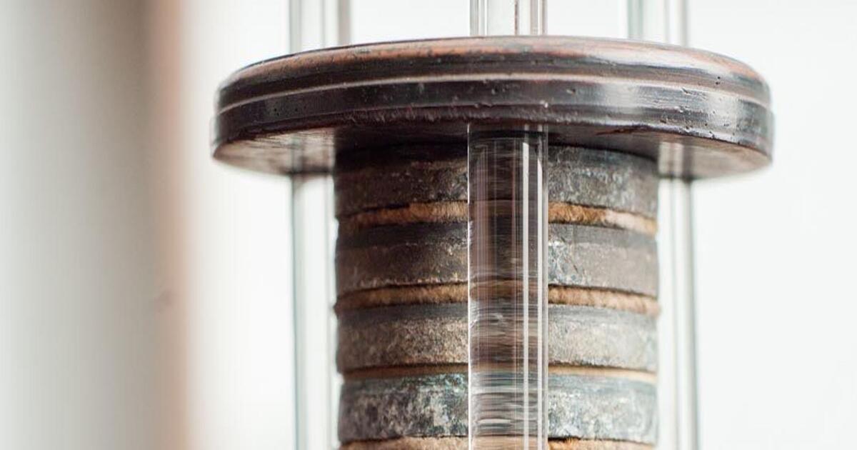 Alessandro Volta's voltaic pile | Royal Institution