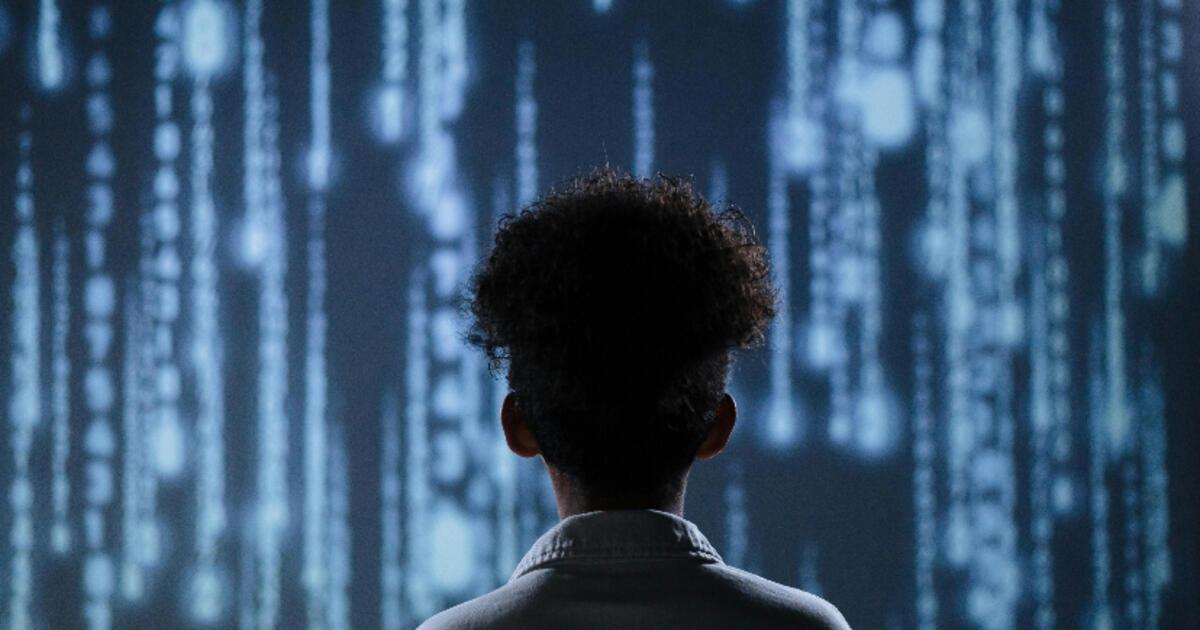 Podcast: Is data failing us? - with Grace Huckins | Royal Institution