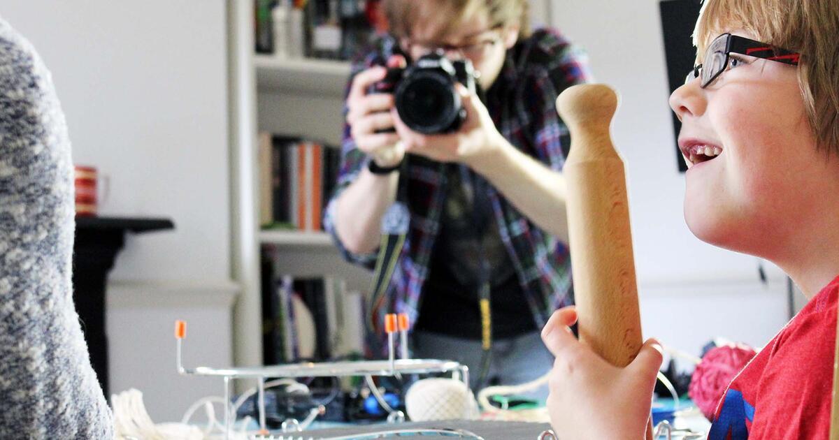 Musical coat hangers | Royal Institution