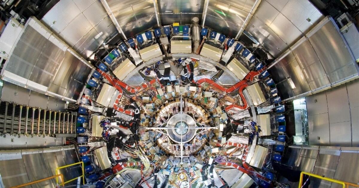 Anatomy of a particle detector | Royal Institution