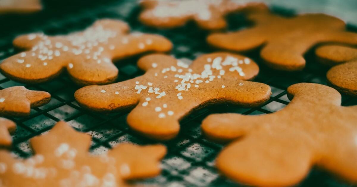 The chemistry of Christmas baking | Royal Institution