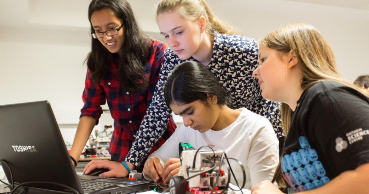 SOLD OUT Holiday workshops: Introduction to robotics week (ages 15–18 ...