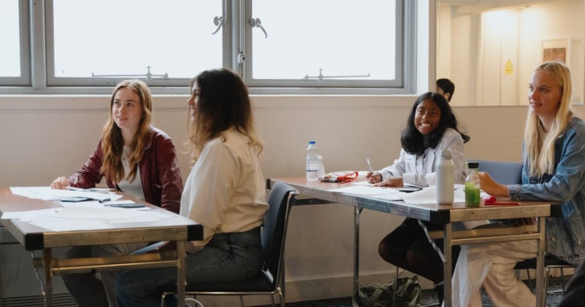 Holiday workshops: The mathematics of TV game shows (ages 15-18 ...