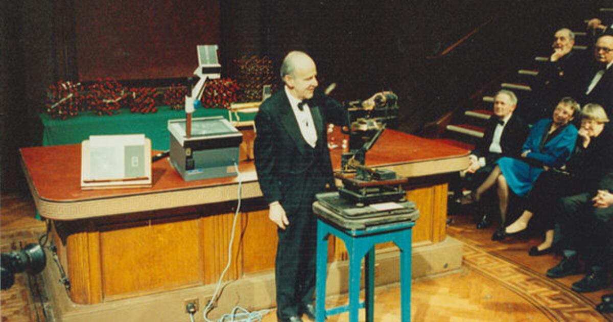 Max Ferdinand Perutz (1914-2002) | Royal Institution