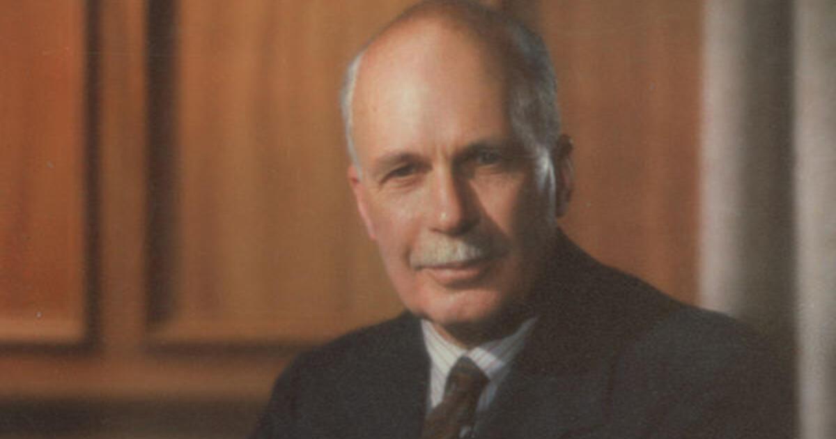 William Lawrence Bragg (1890-1971) | Royal Institution