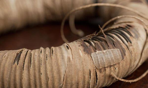 Michael Faraday's ring-coil apparatus | Royal Institution